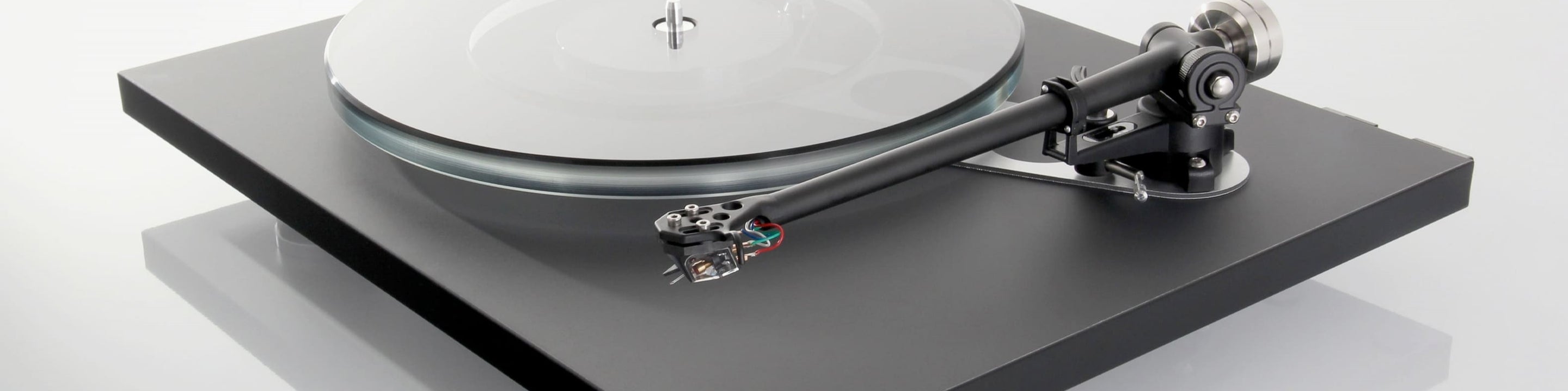 Premium Turntables for Vinyl Lovers in the Seattle Area – Olson's HiFi